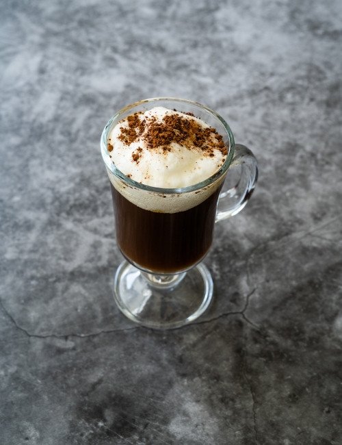 Irish Coffee recept | Cocktailguiden